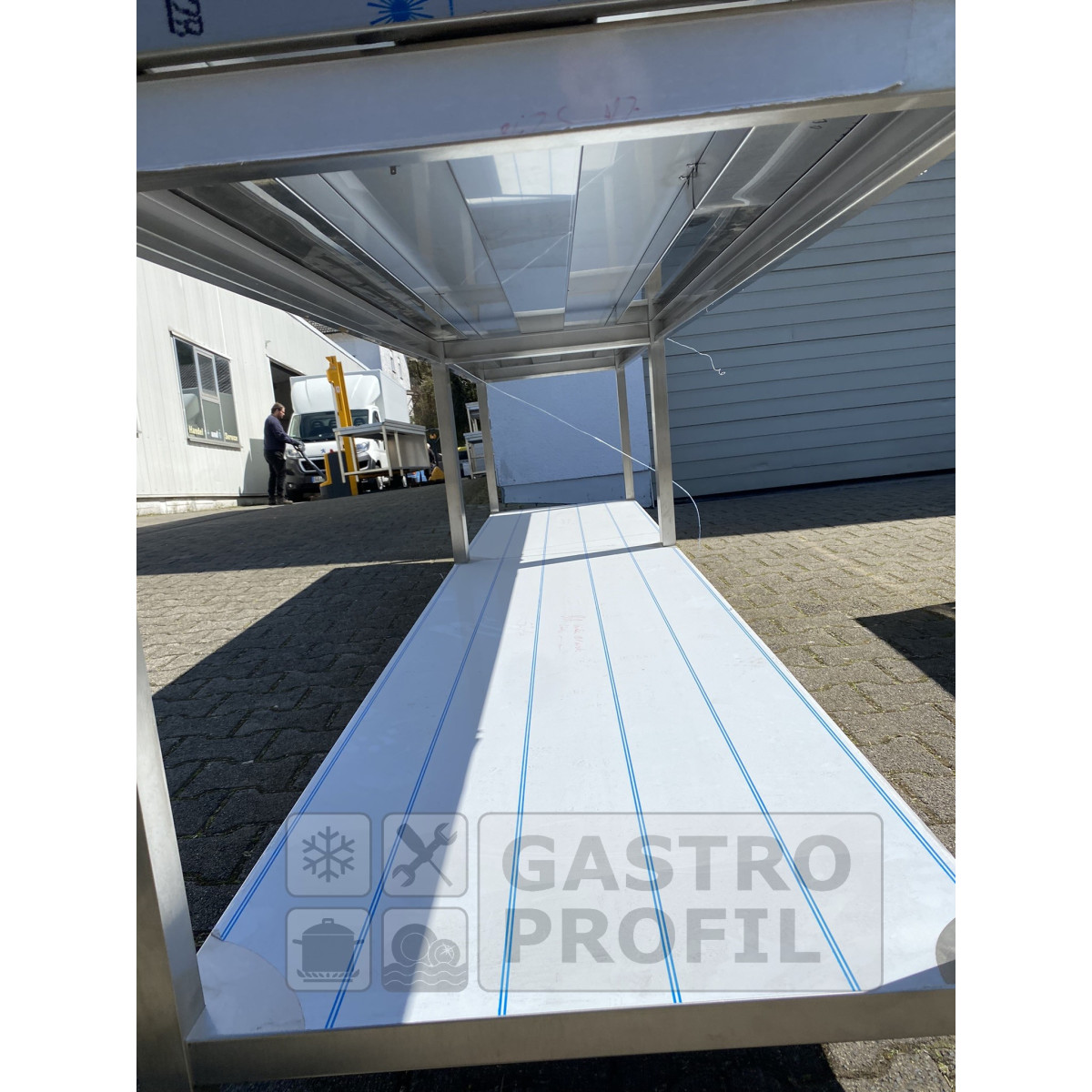 Arbeitstisch 3400x700x900mm Aufkantung 50mm, 1.511,76