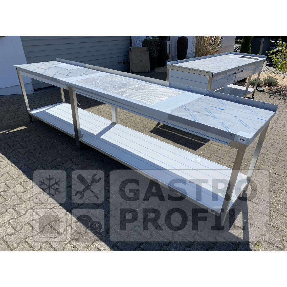 Arbeitstisch 3400x700x900mm Aufkantung 50mm, 1.511,76