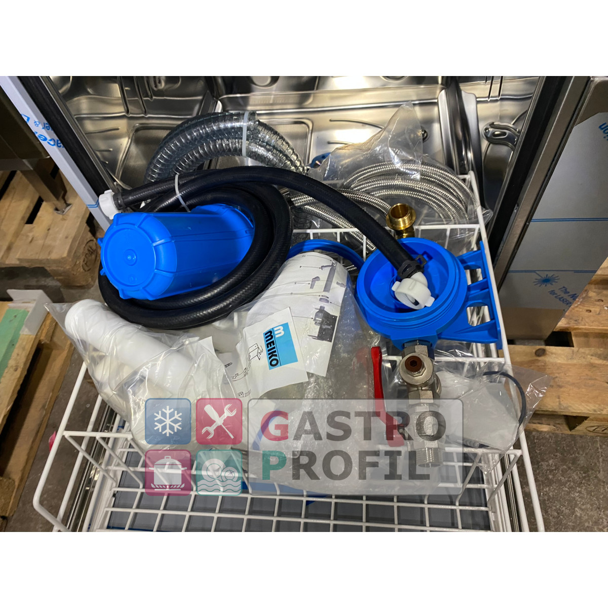 Meiko Untertischspülmaschine MiClean UM+ inklusive Gio Modul, 4.200,84